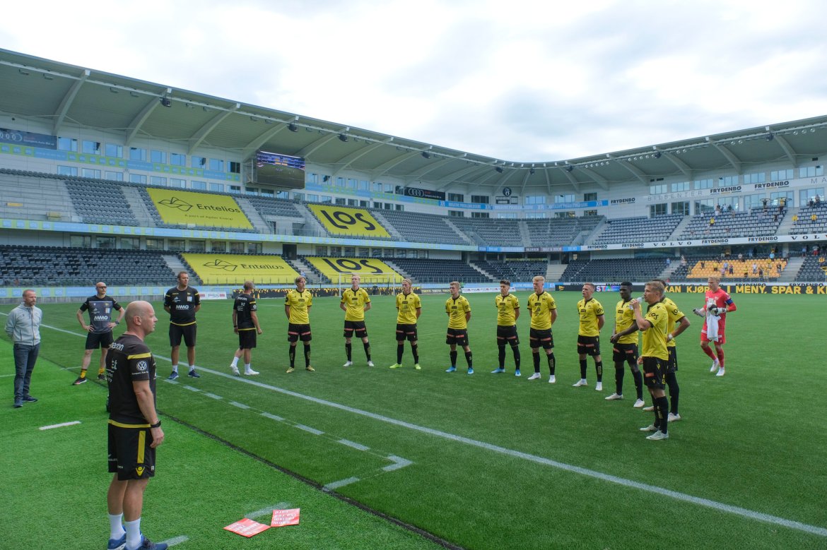 Se bilder fra serieåpningen / Start